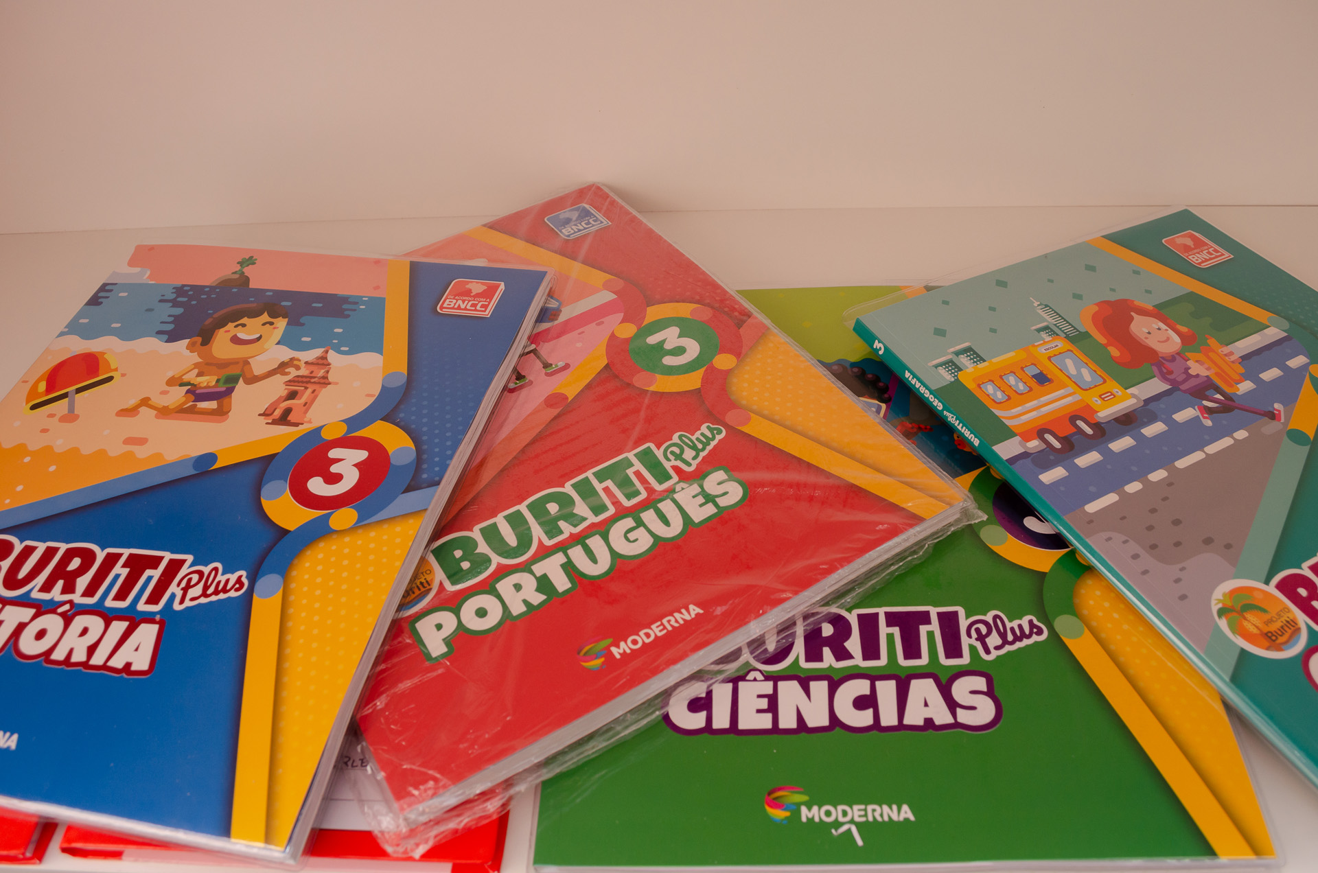 Material Didático - Colégio Contemporâneo Bambini